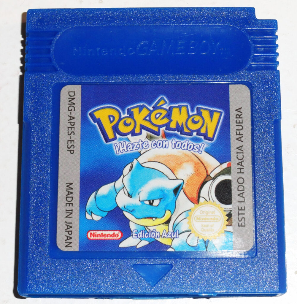 Pokemon Azul Español Graba Partidas Game Boy Generico – Museum Games